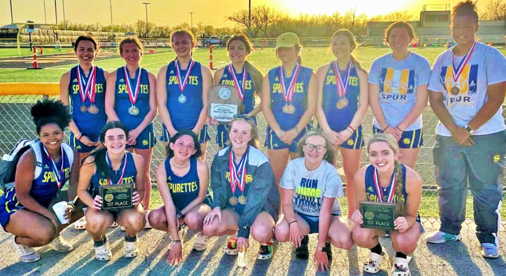 Spur advances athletes to Area track meet | The Texas Spur